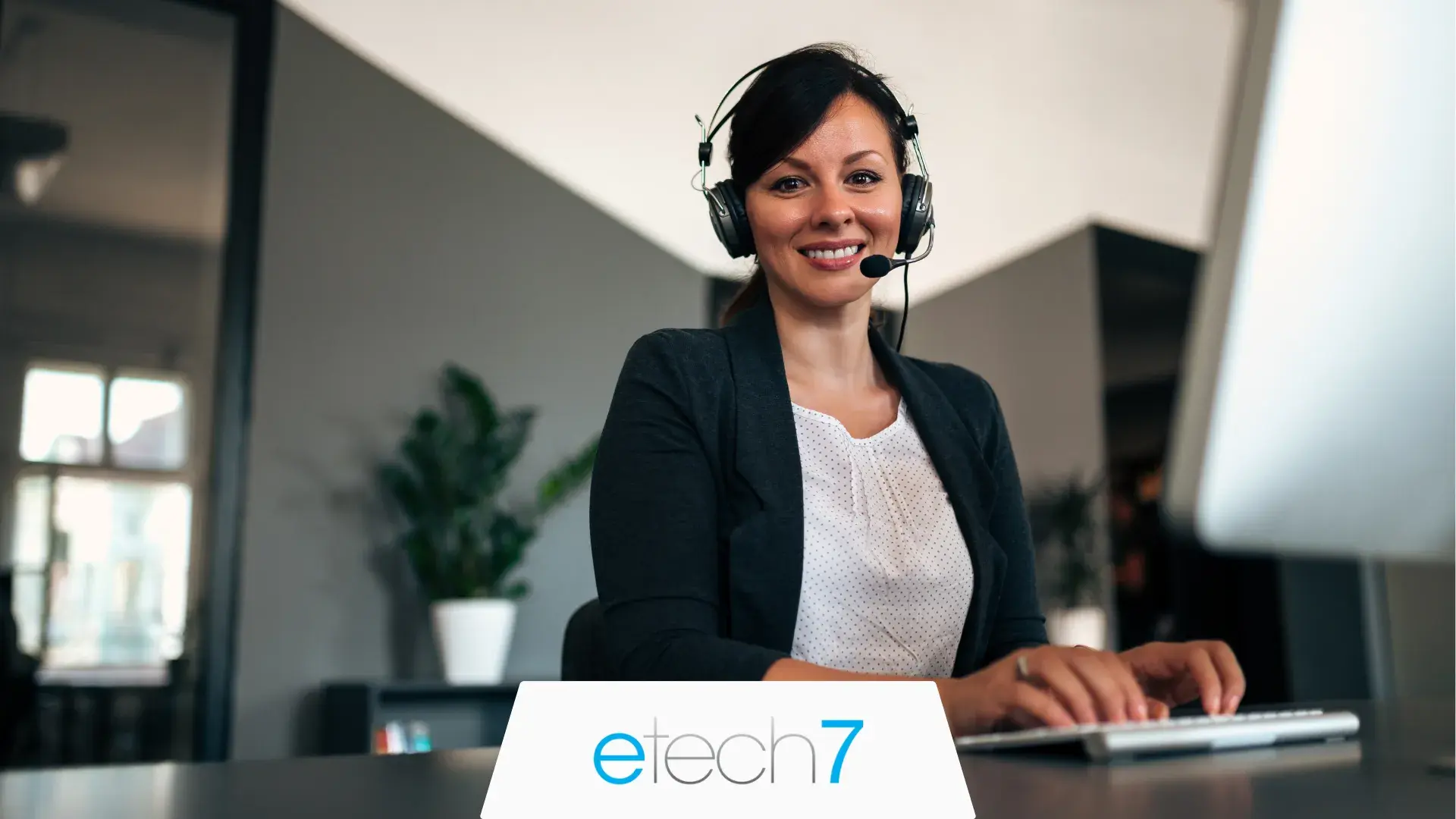 How to Handle IT Support Tickets With Ease | ETech 7